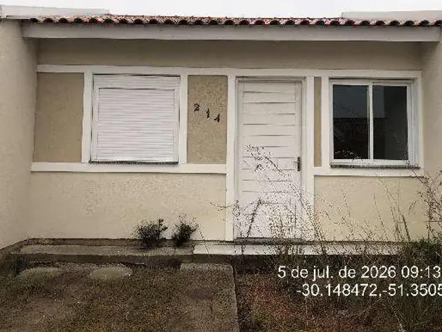 Casa / Sobrado para Venda em Guaíba/RS Alegria 2 Quartos