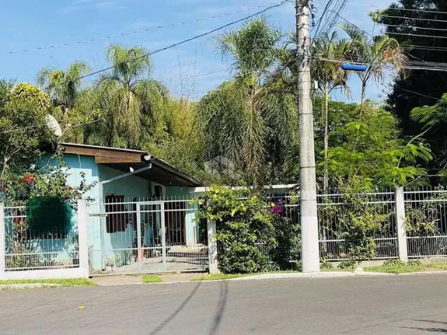 Casa / Sobrado para Venda em Guaíba/RS Alegria 3 Quartos