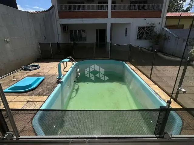 Casa / Sobrado para Venda em Guaíba/RS Centro 3 Quartos