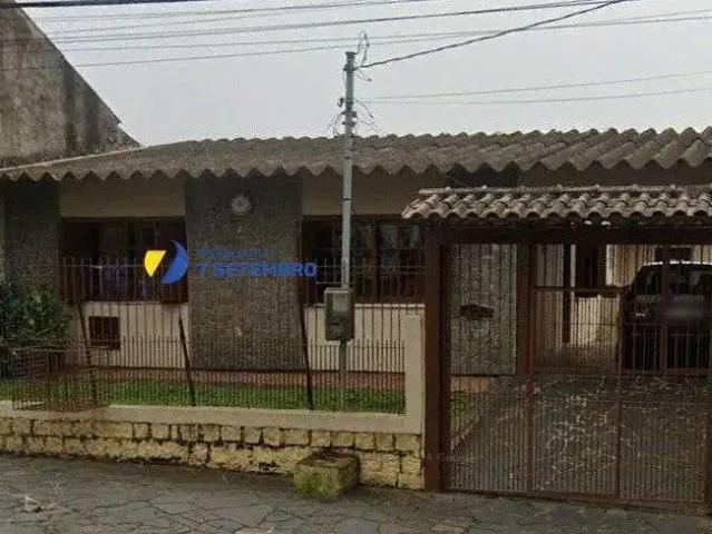 Casa / Sobrado para Venda em Guaíba/RS Centro 3 Quartos