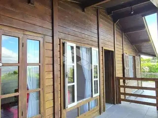 Casa / Sobrado para Venda em Guaíba/RS Centro 2 Quartos