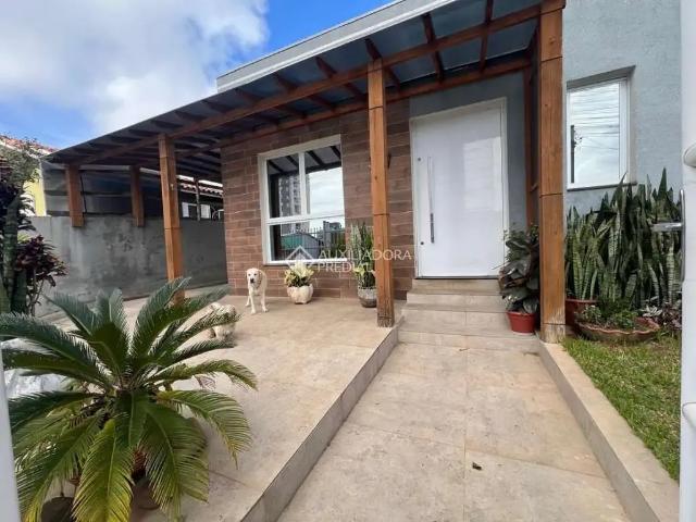 Casa / Sobrado para Venda em Guaíba/RS Colina 3 Quartos