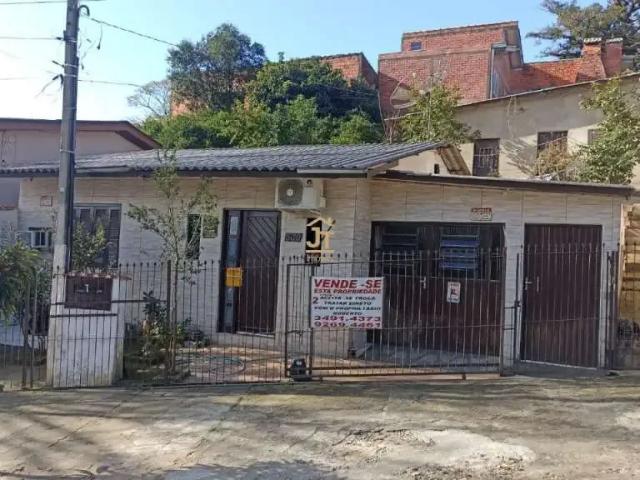 Casa / Sobrado para Venda em Guaíba/RS Coronel Nassuca 4 Quartos