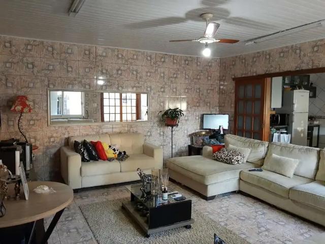 Casa / Sobrado para Venda em Guaíba/RS Engenho 3 Quartos