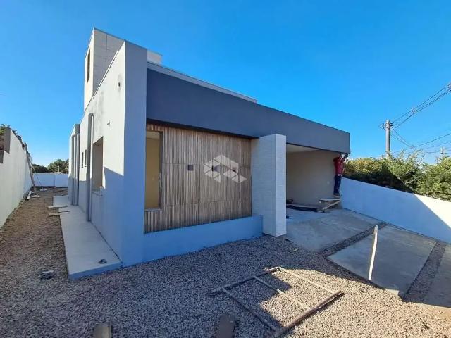 Casa / Sobrado para Venda em Guaíba/RS Ermo 3 Quartos