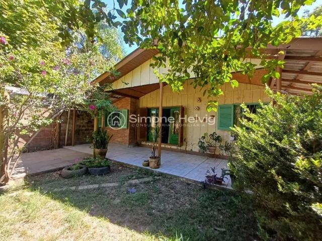 Casa / Sobrado para Venda em Guaíba/RS Flórida 3 Quartos