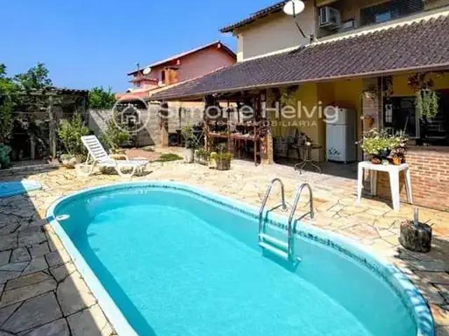 Casa / Sobrado para Venda em Guaíba/RS Flórida 4 Quartos