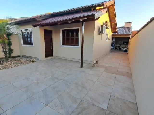 Casa / Sobrado para Venda em Guaíba/RS Jardim dos Lagos 2 Quartos