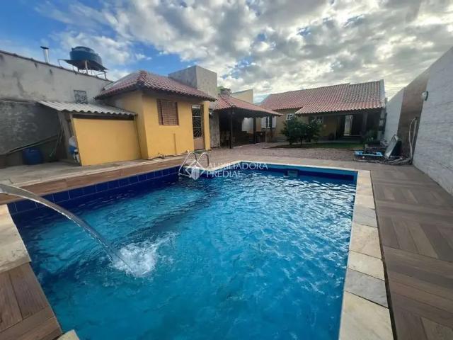 Casa / Sobrado para Venda em Guaíba/RS Jardim dos Lagos 2 Quartos