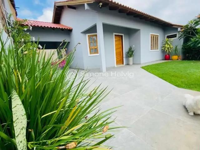 Casa / Sobrado para Venda em Guaíba/RS Jardim dos Lagos 2 Quartos