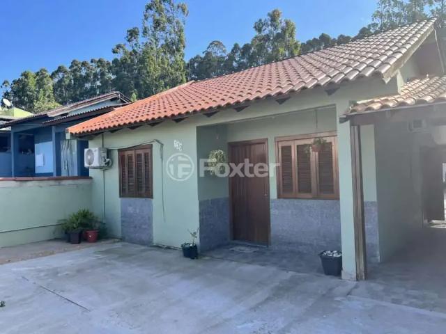 Casa / Sobrado para Venda em Guaíba/RS Jardim dos Lagos 3 Quartos