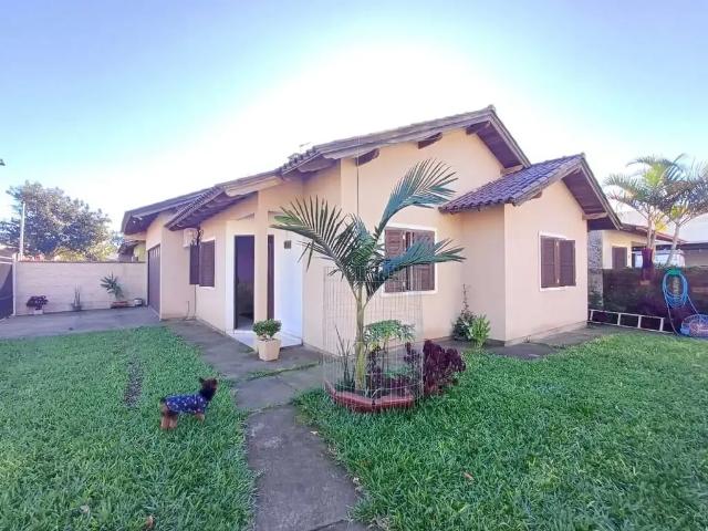 Casa / Sobrado para Venda em Guaíba/RS Jardim dos Lagos 3 Quartos