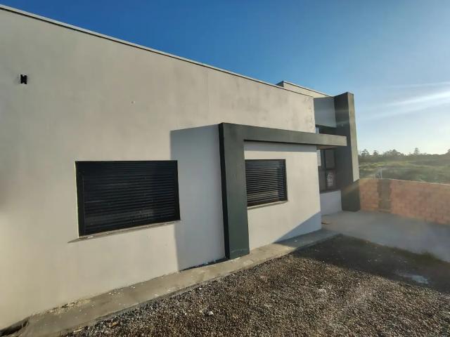 Casa / Sobrado para Venda em Guaíba/RS Jardim dos Lagos 3 Quartos