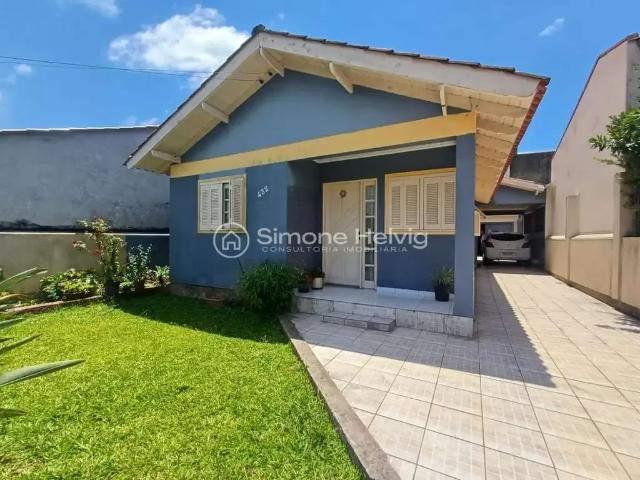Casa / Sobrado para Venda em Guaíba/RS Jardim dos Lagos 3 Quartos