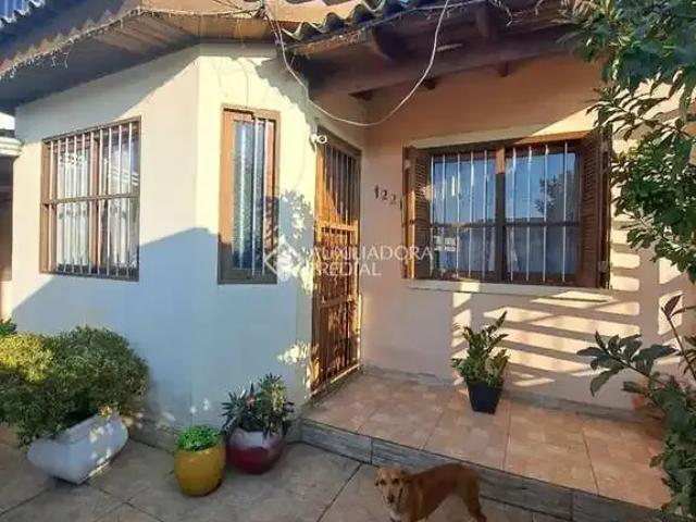 Casa / Sobrado para Venda em Guaíba/RS Jardim dos Lagos 4 Quartos