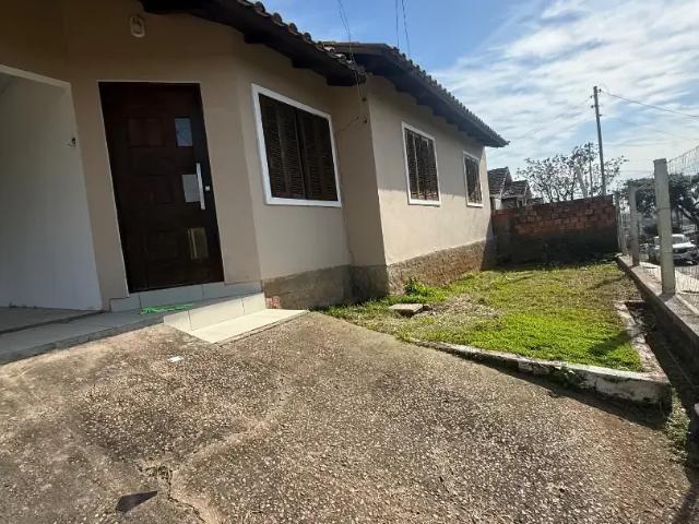 Casa / Sobrado para Venda em Guaíba/RS Morada da Colina 2 Quartos