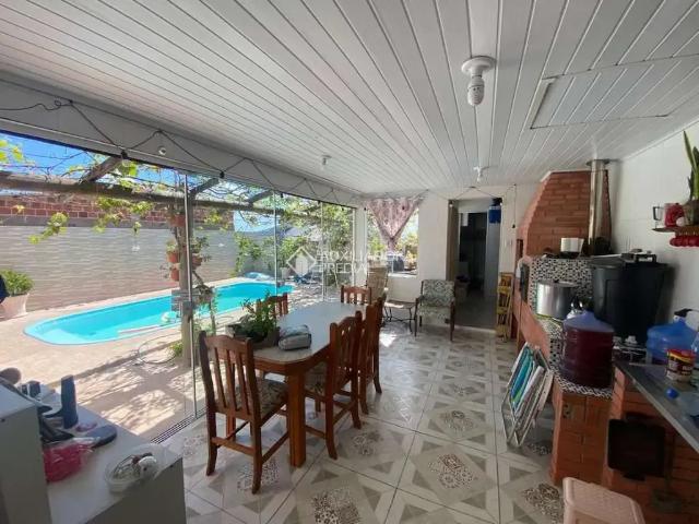 Casa / Sobrado para Venda em Guaíba/RS Morada da Colina 3 Quartos