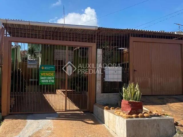Casa / Sobrado para Venda em Guaíba/RS Colina 3 Quartos