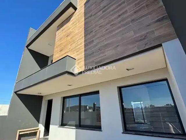 Casa / Sobrado para Venda em Guaíba/RS Parque 35 3 Quartos