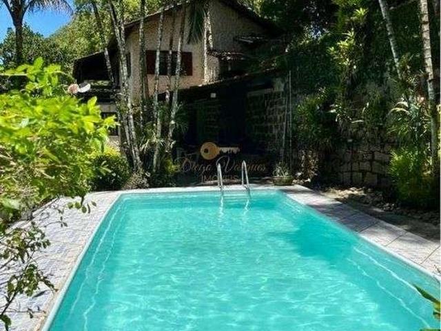 Casa / Sobrado para Venda em Guapimirim/RJ Barreira 4 Quartos