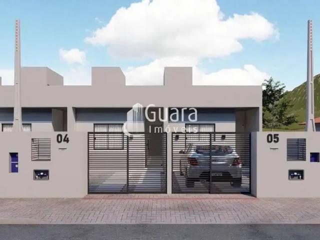 Casa / Sobrado para Venda em Guaramirim/SC Caixa D'Água 2 Quartos