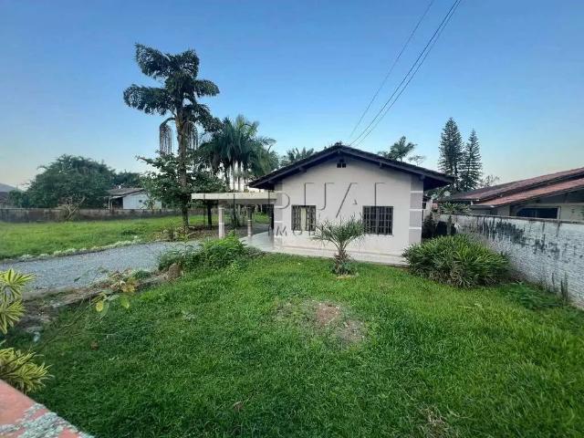Casa / Sobrado para Venda em Guaramirim/SC Avaí 3 Quartos
