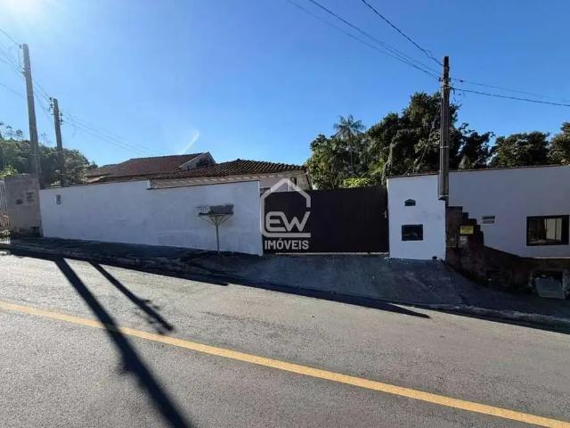 Casa / Sobrado para Venda em Guaramirim/SC Avaí 3 Quartos