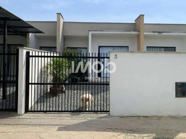 Casa / Sobrado para Venda em Guaramirim/SC Avaí 3 Quartos