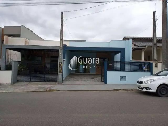 Casa / Sobrado para Venda em Guaramirim/SC Bananal do Sul 3 Quartos
