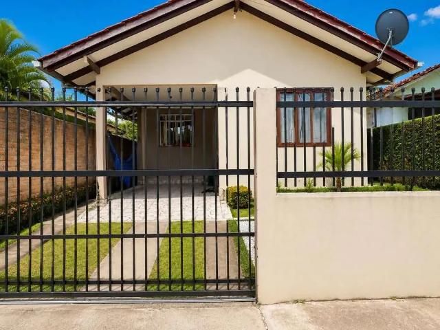 Casa / Sobrado para Venda em Guaramirim/SC Beira Rio 3 Quartos