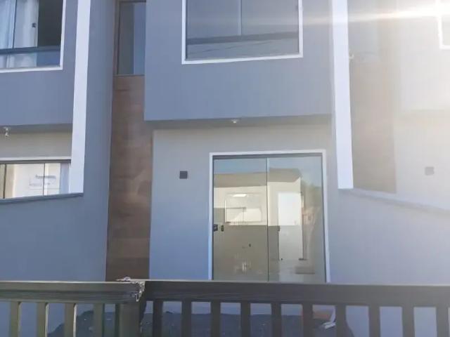 Casa / Sobrado para Venda em Guaramirim/SC Ilha da Figueira 2 Quartos