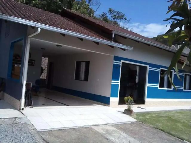 Casa / Sobrado para Venda em Guaramirim/SC Ilha da Figueira 3 Quartos