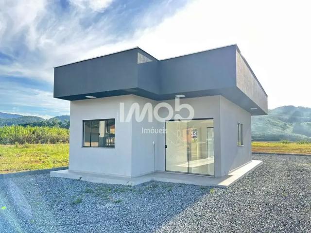 Casa / Sobrado para Venda em Guaramirim/SC Zona Rural 3 Quartos