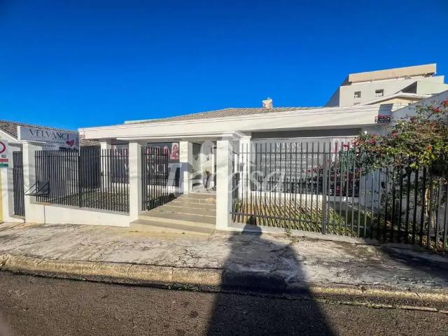 Casa / Sobrado para Venda em Guarapuava/PR Centro