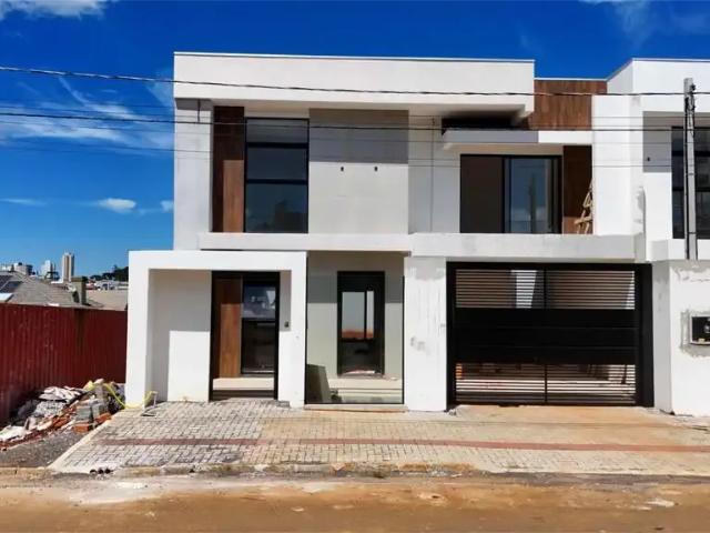 Casa / Sobrado para Venda em Guarapuava/PR Alto da XV 3 Quartos