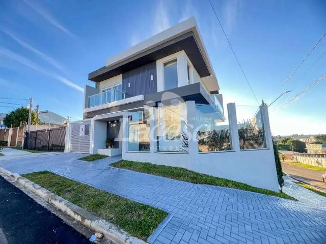 Casa / Sobrado para Venda em Guarapuava/PR Alto da XV 3 Quartos