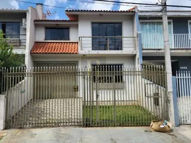 Casa / Sobrado para Venda em Guarapuava/PR Alto da XV 3 Quartos