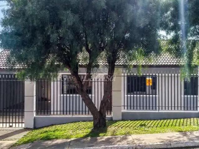 Casa / Sobrado para Venda em Guarapuava/PR Alto da XV 3 Quartos