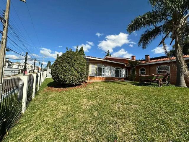 Casa / Sobrado para Venda em Guarapuava/PR Bonsucesso 4 Quartos