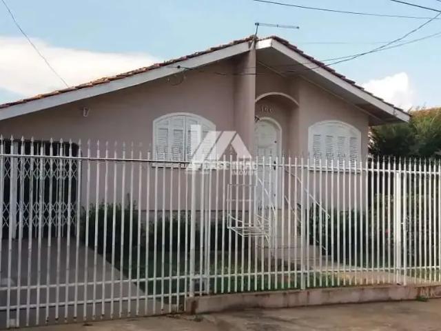 Casa / Sobrado para Venda em Guarapuava/PR Bonsucesso 3 Quartos