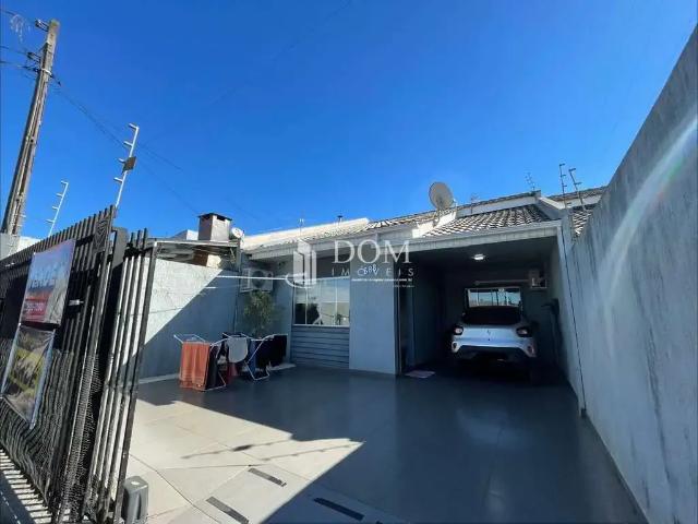 Casa / Sobrado para Venda em Guarapuava/PR Boqueirão 3 Quartos