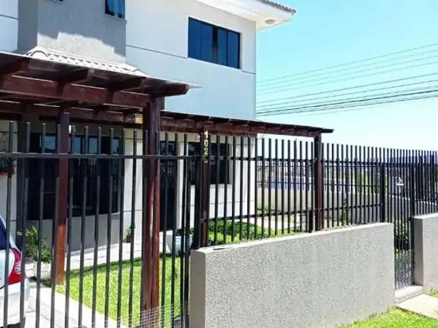 Casa / Sobrado para Venda em Guarapuava/PR Boqueirão 3 Quartos