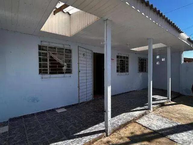 Casa / Sobrado para Venda em Guarapuava/PR Boqueirão 3 Quartos