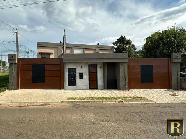 Casa / Sobrado para Venda em Guarapuava/PR Morro Alto 3 Quartos