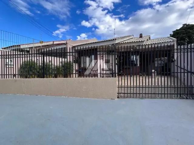 Casa / Sobrado para Venda em Guarapuava/PR Morro Alto 3 Quartos