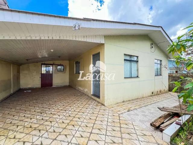 Casa / Sobrado para Venda em Guarapuava/PR Santa Cruz 4 Quartos