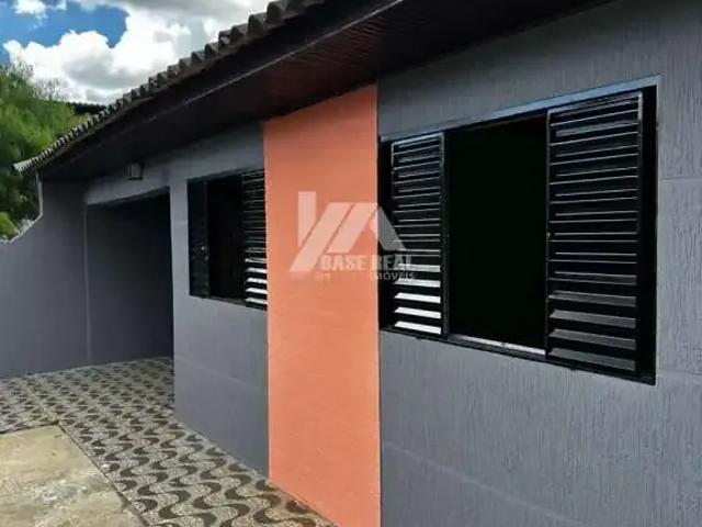 Casa / Sobrado para Venda em Guarapuava/PR Santa Cruz 2 Quartos