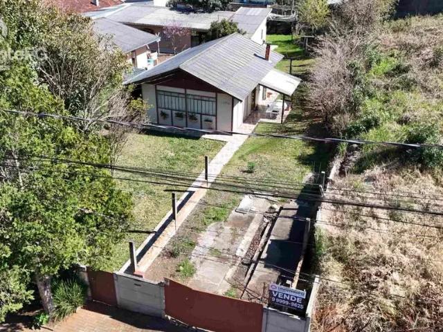 Casa / Sobrado para Venda em Guarapuava/PR Santa Cruz 2 Quartos