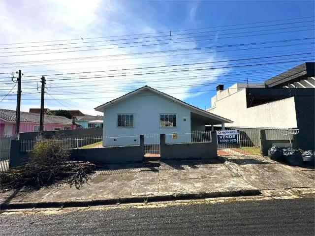 Casa / Sobrado para Venda em Guarapuava/PR Santa Cruz 3 Quartos