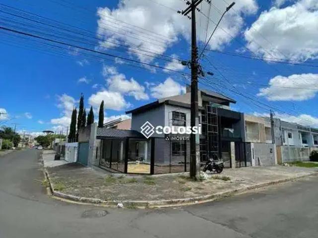 Casa / Sobrado para Venda em Guarapuava/PR Santana 4 Quartos